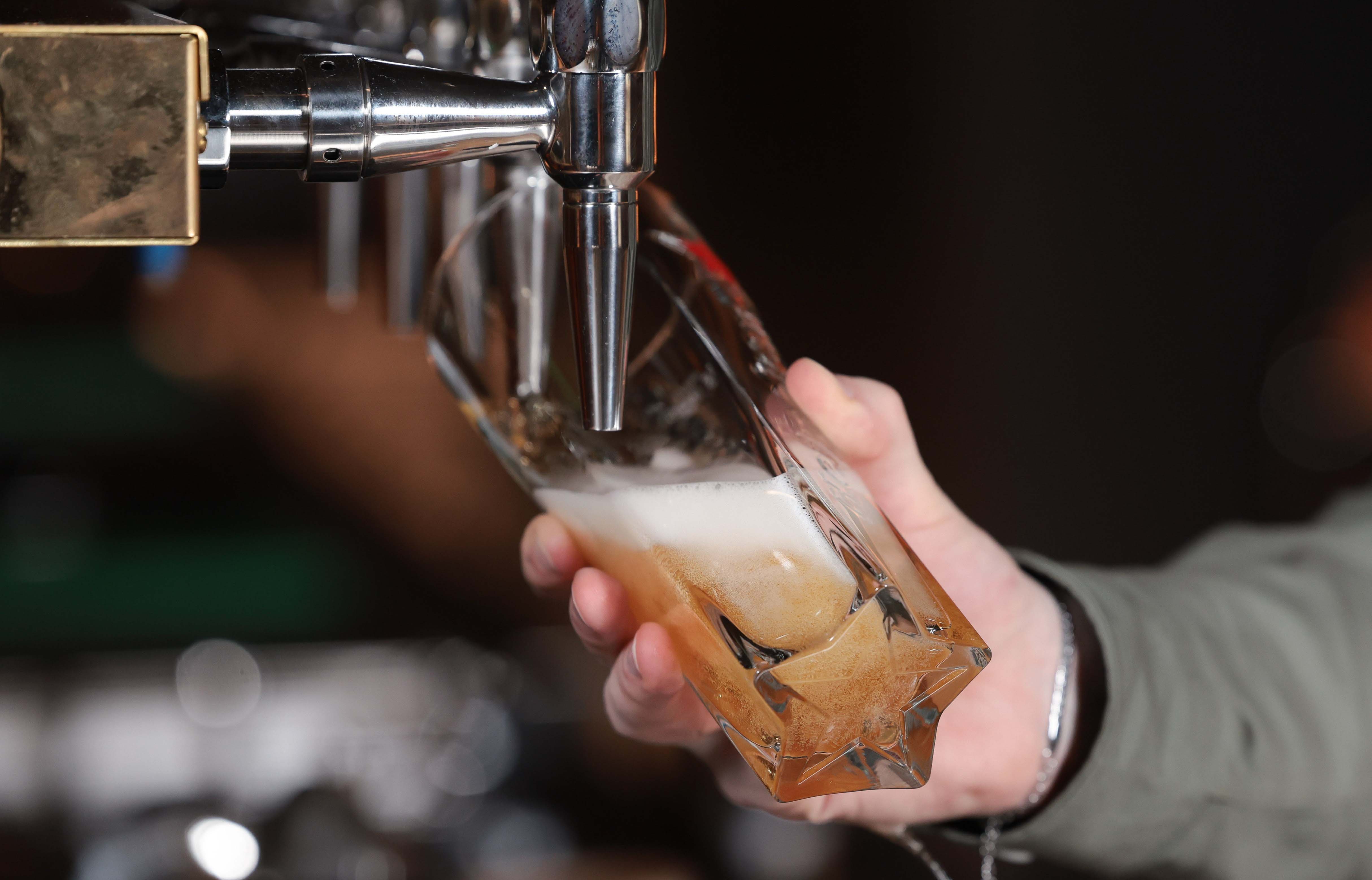 New Heineken ‘Next Gen’ Pint Glass to be a STAR Performer in NI ...